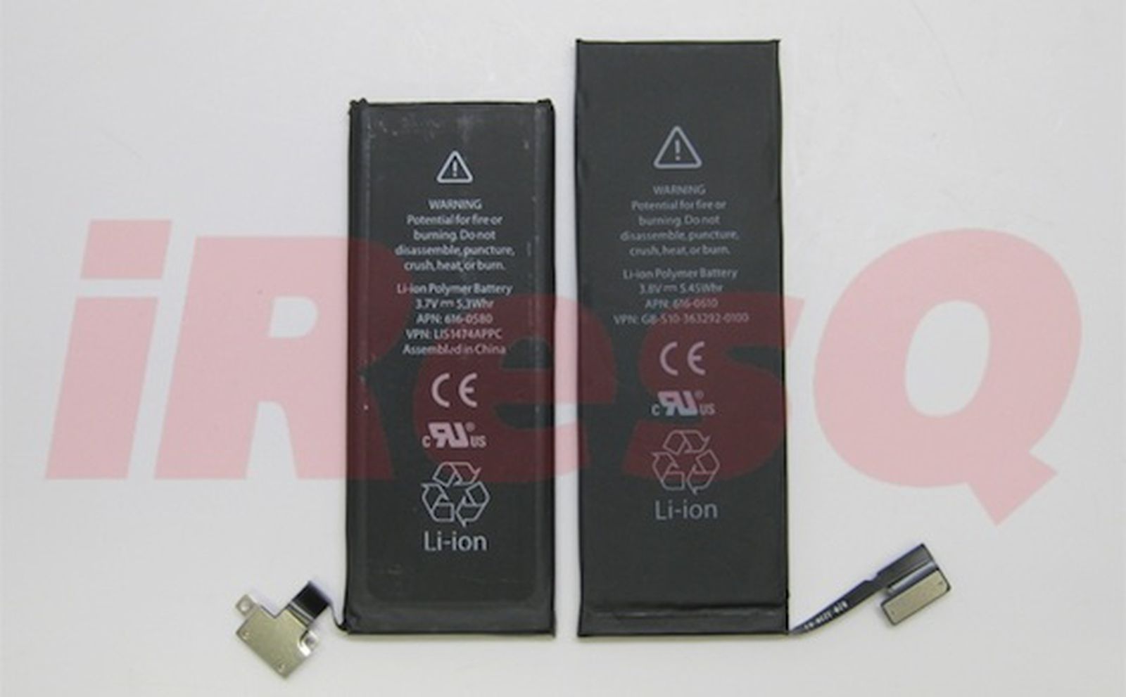 Photos of iPhone 5 Battery in Rear Shell, Compared to iPhone 4S Battery ...
