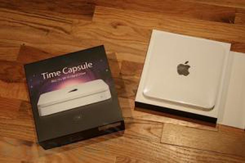 Time Capsule Arrives, Early Notes - MacRumors