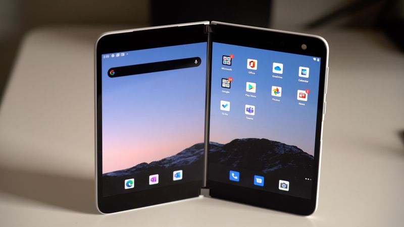 Hands-On With Microsoft's $1,400 'Surface Duo' Dual Display Smartphone ...