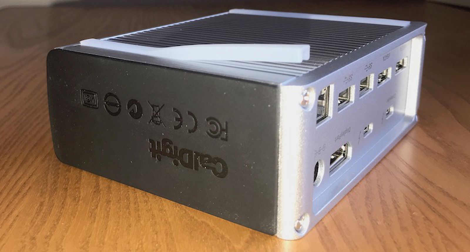 Review: CalDigit's TS3 and TS3 Lite Thunderbolt 3 Docks Offer Solid MacBook Pro Expansion ...