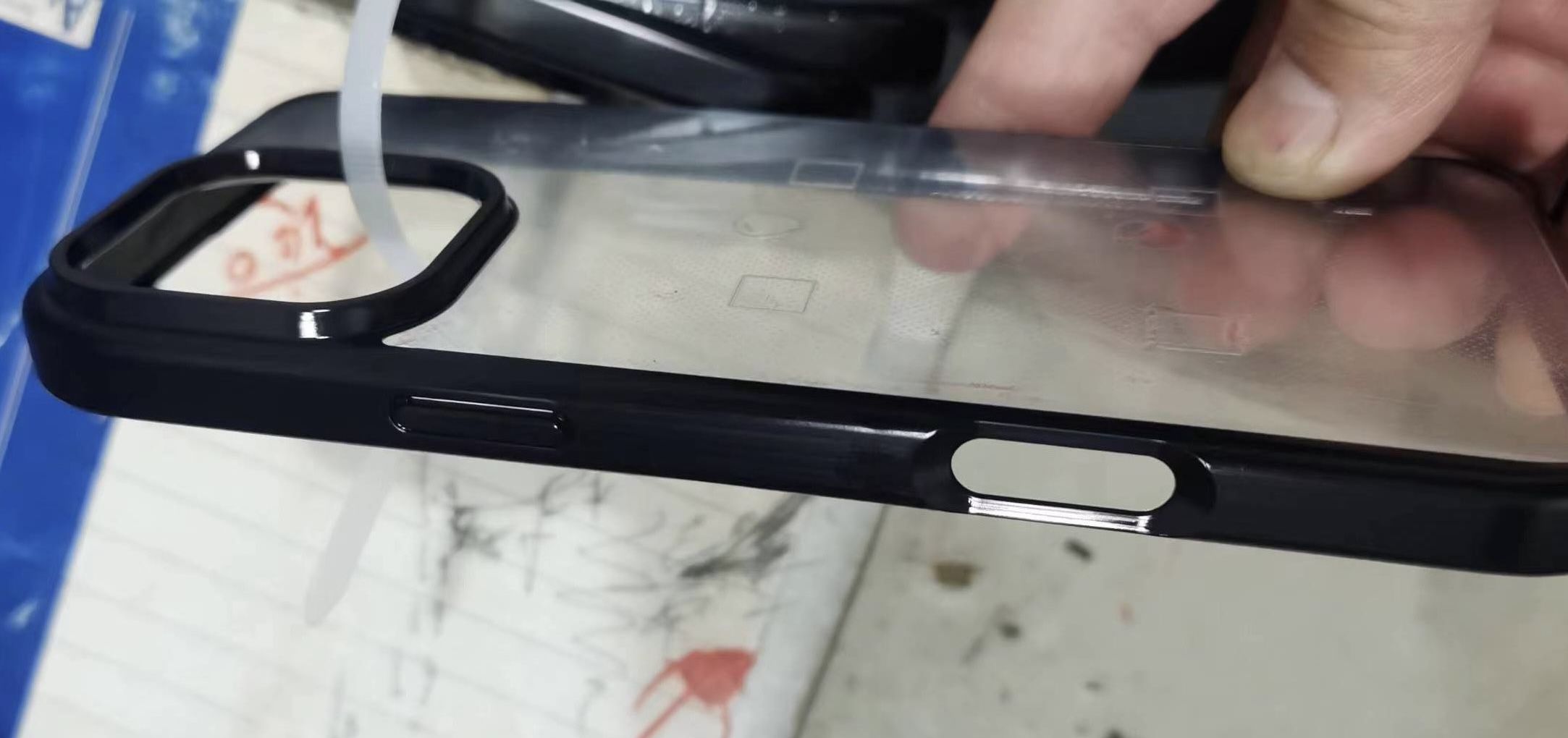 iPhone 16: Accessory Maker Prepares for All-New Capture Button - MacRumors