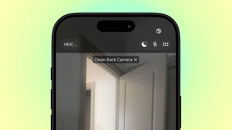 iOS 26: Keep iPhone Camera Lens Clean With This Smart Setting - MacRumors