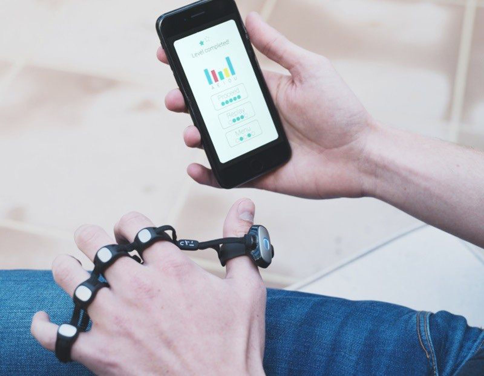 MacRumors Giveaway: Win a Futuristic 'Tap' Wearable Keyboard - MacRumors