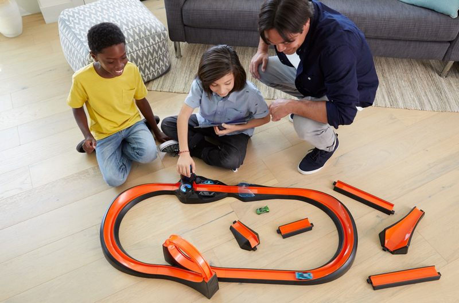 Mattel Launches New Hot Wheels 'id' Smart Track Kit and NFC Cars ...