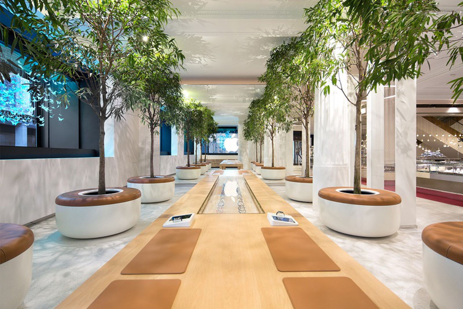 Selfridges Apple Watch Pop Up Shop Shuts Down - MacRumors