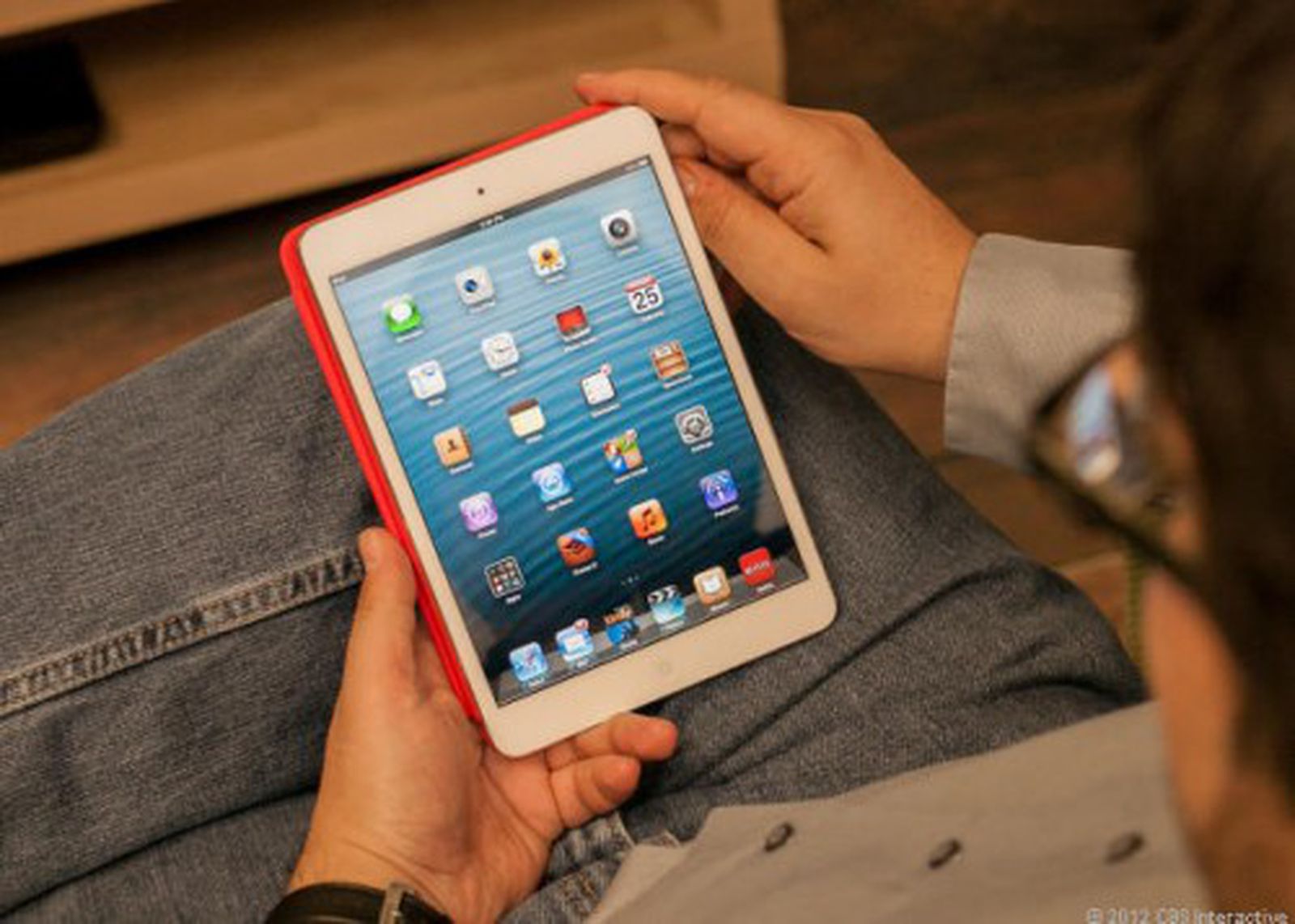 First iPad Mini Reviews: "Shockingly Nice to Hold", Non-Retina Display ...