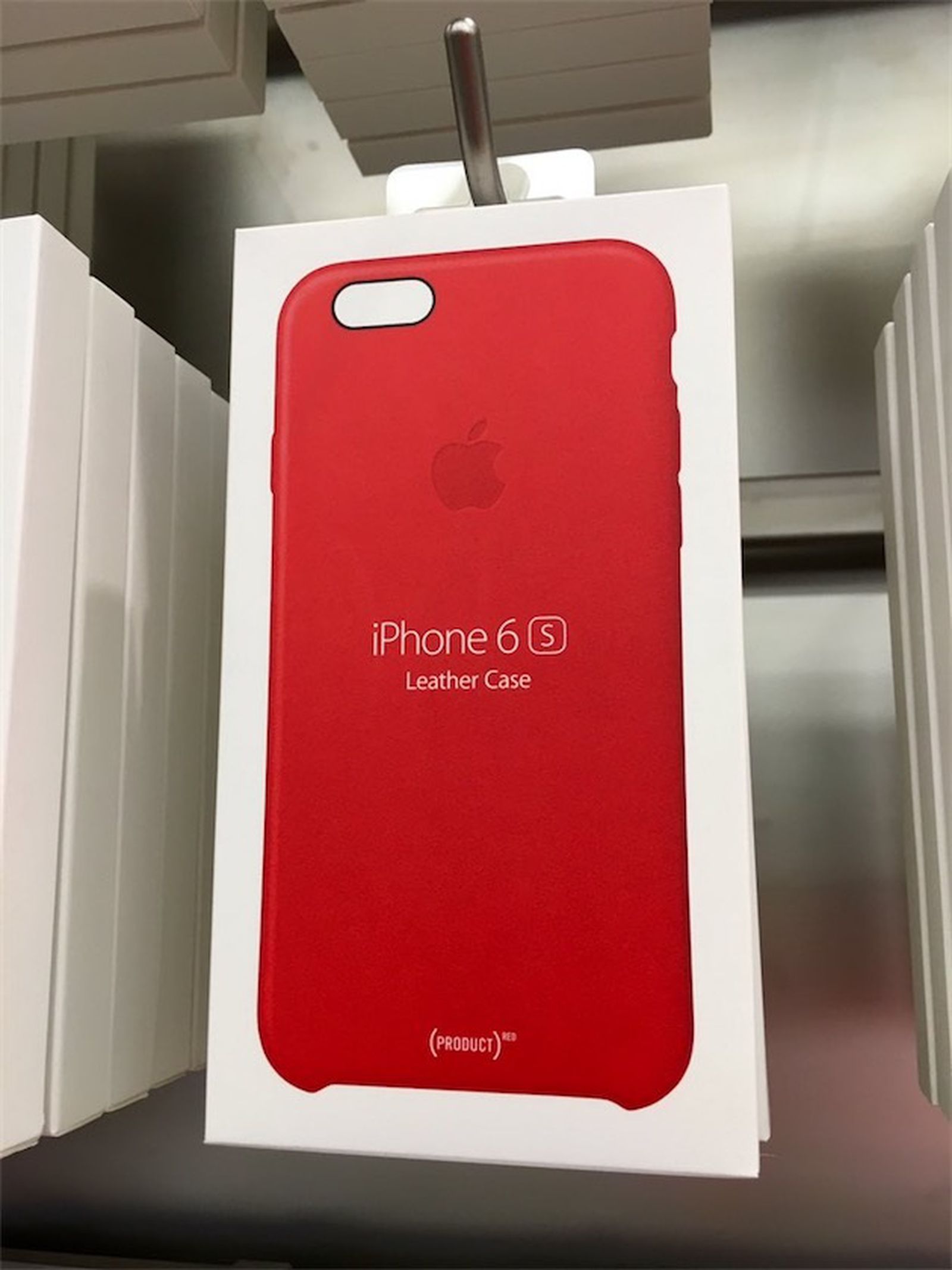 Apple Releases (PRODUCT)RED Leather Cases for iPhone 6s and 6s Plus ...
