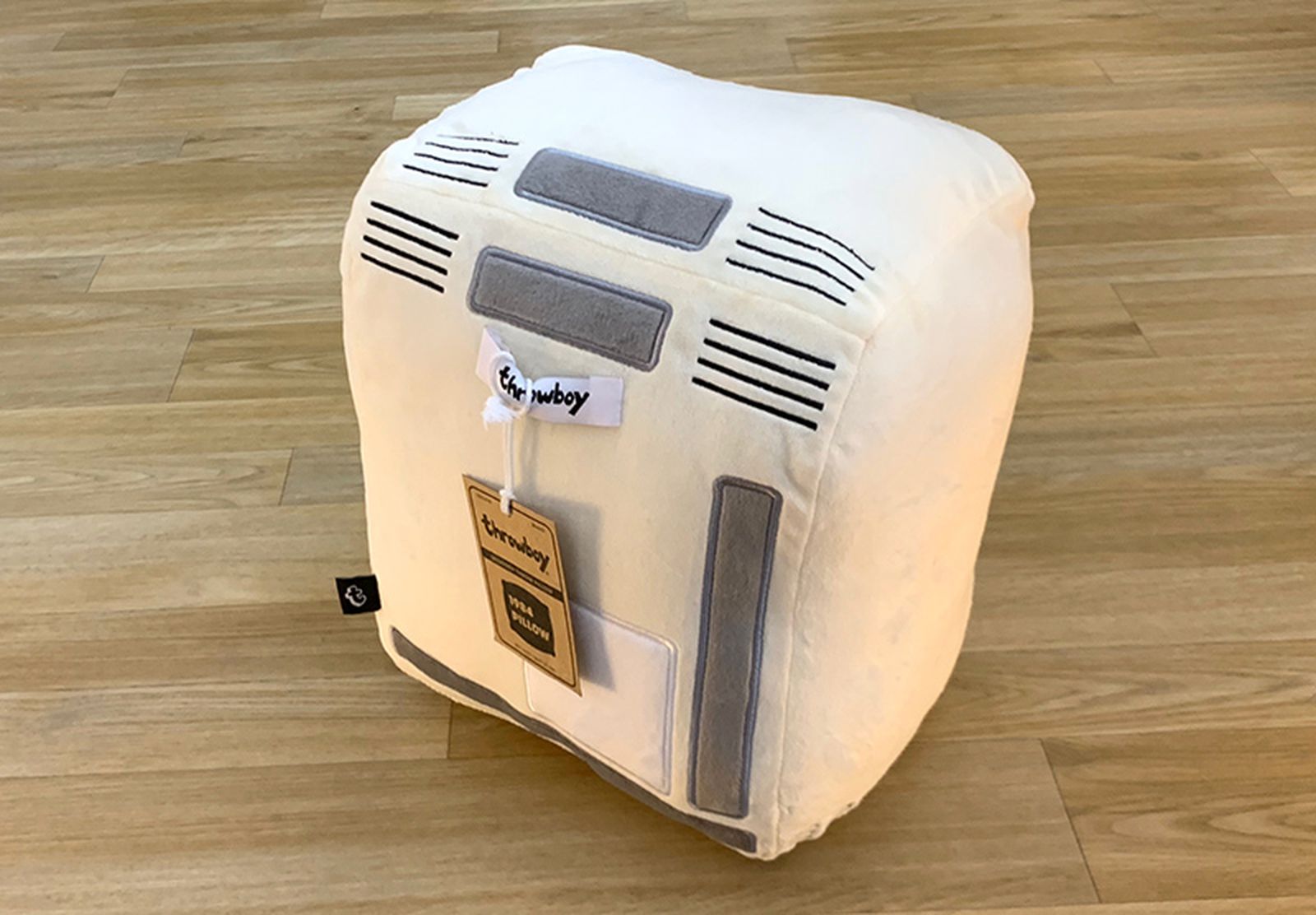 Throwboy Iconic Pillow Collection Review - MacRumors