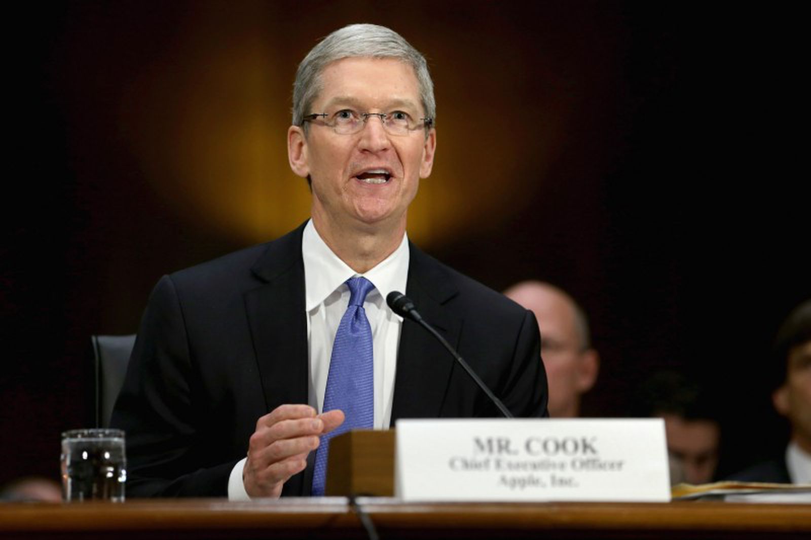 Tim Cook and Other Tech Executives Meet with President Obama to Discuss ...