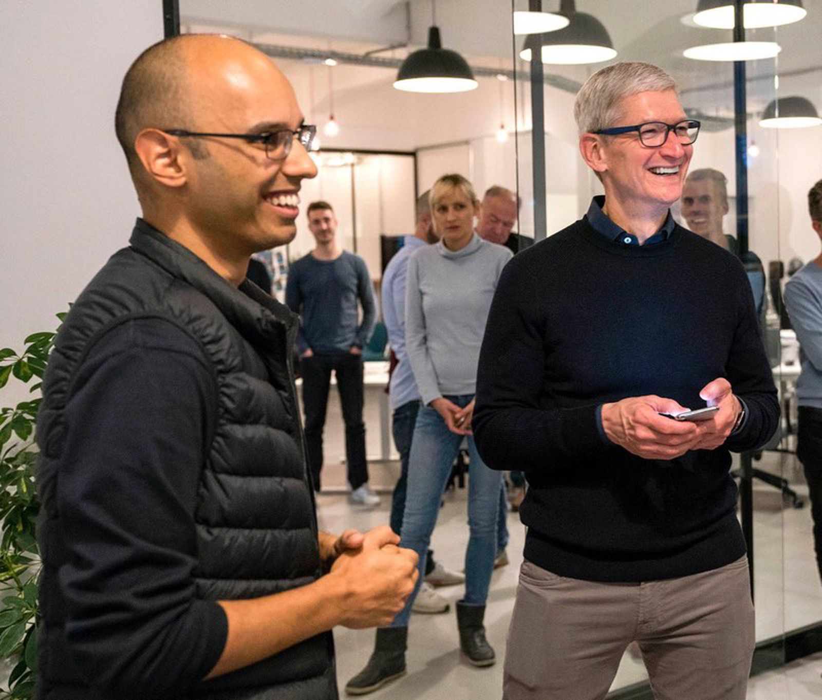 Tim Cook Visits Europe Ahead of Brussels Privacy Conference - MacRumors