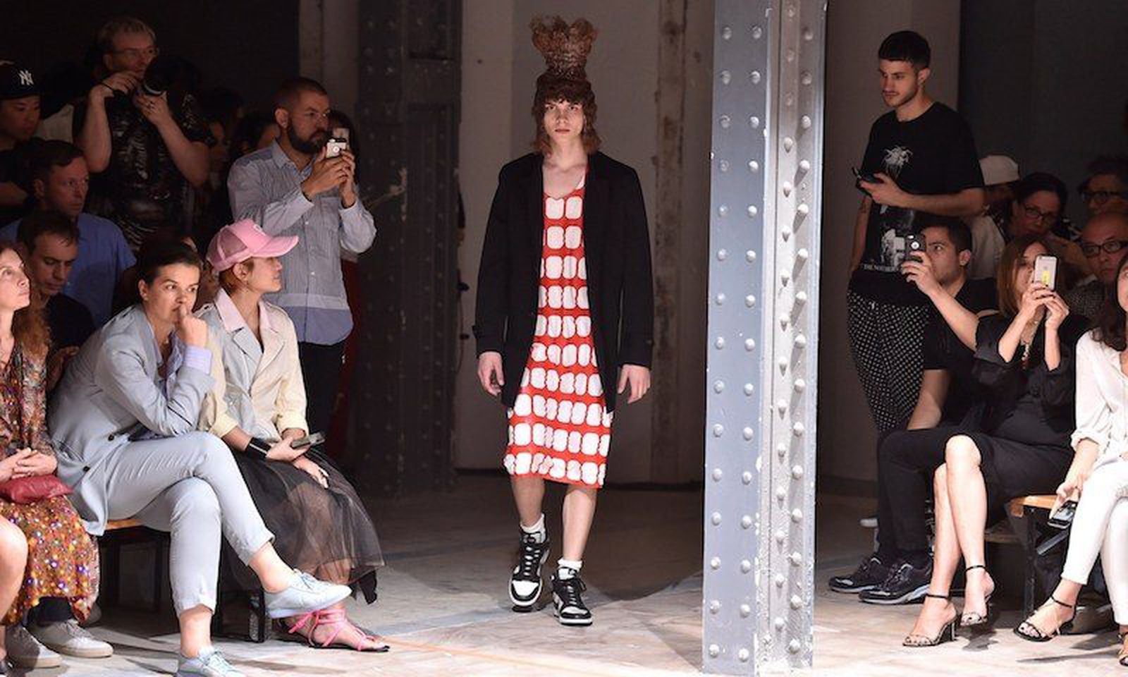 Apple Sponsoring Annual Fashion Met Gala for Second Year Running ...