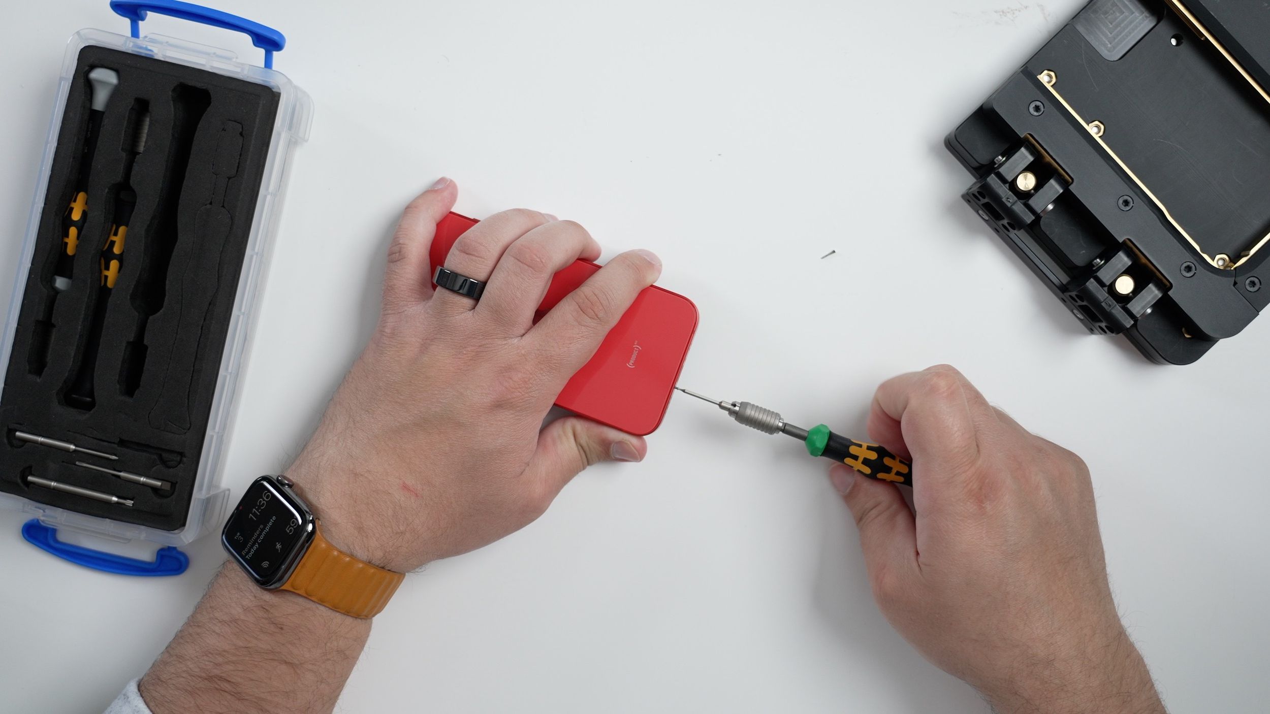 Testing Out Apple's Self Repair Program With an iPhone 12 Mini Battery ...