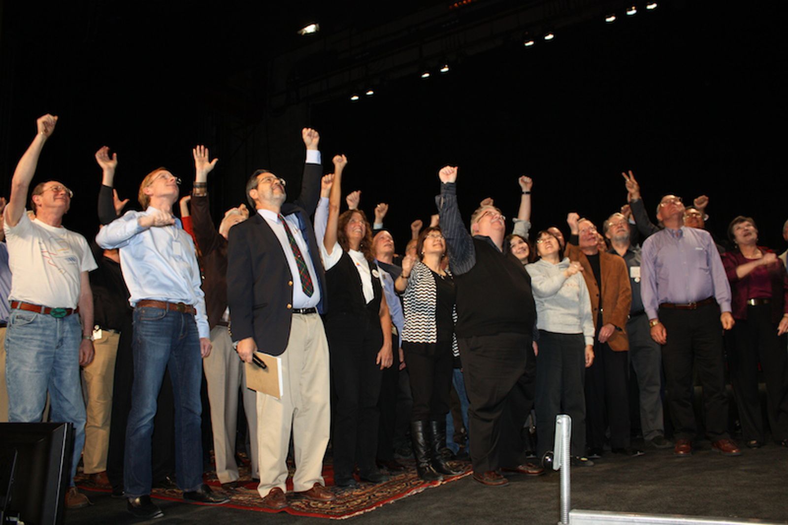 Original Macintosh Team Gathers to Celebrate 30th Anniversary with ...