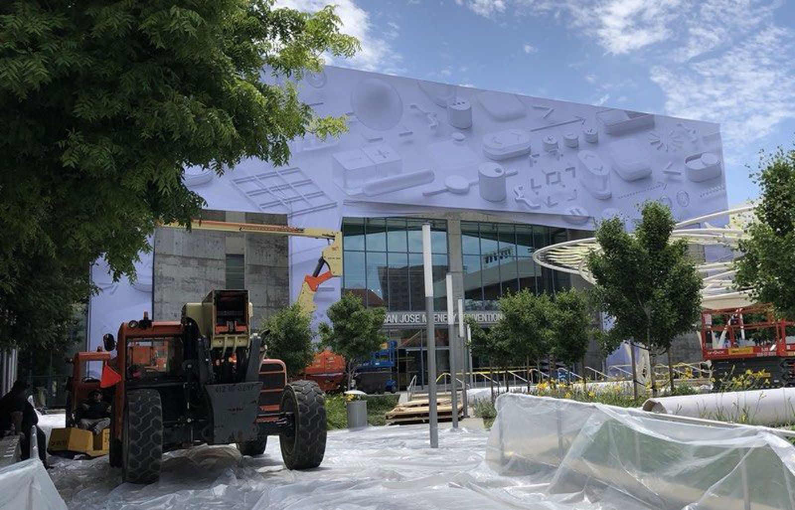 First WWDC 2018 Decorations Start Going Up at McEnery Convention Center ...
