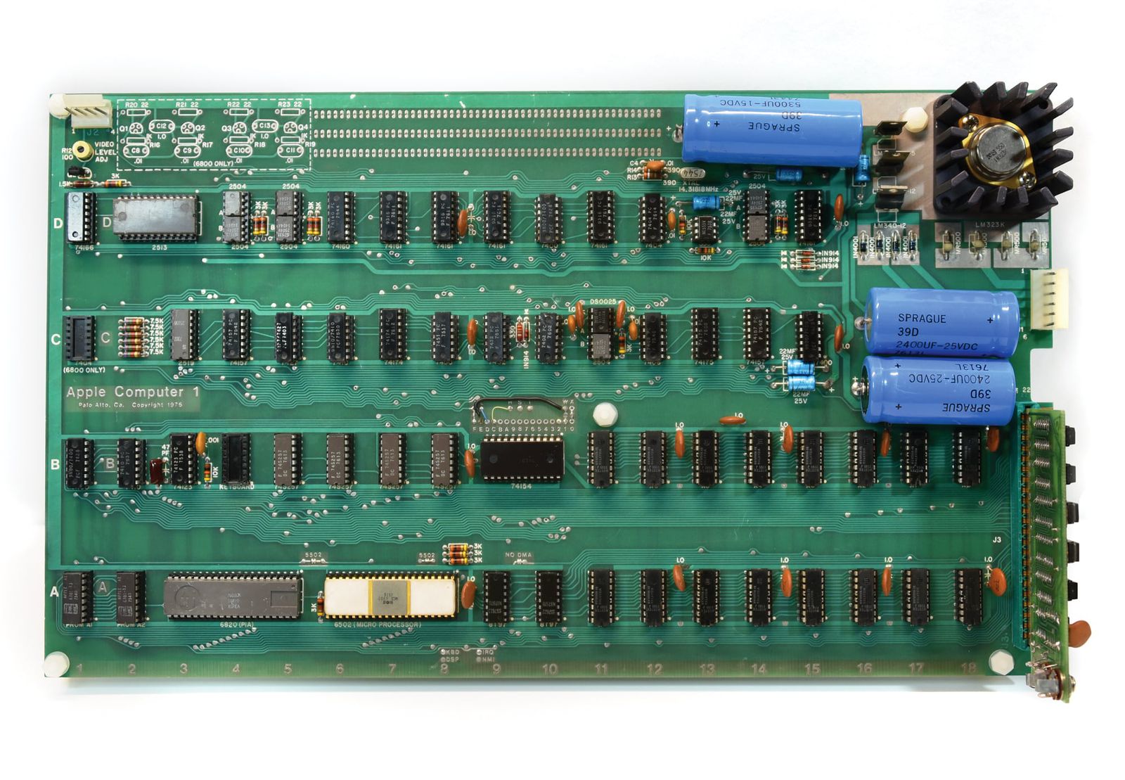 Apple-1 Computer Hand-Numbered by Steve Jobs Sells for Over $440,000 at ...