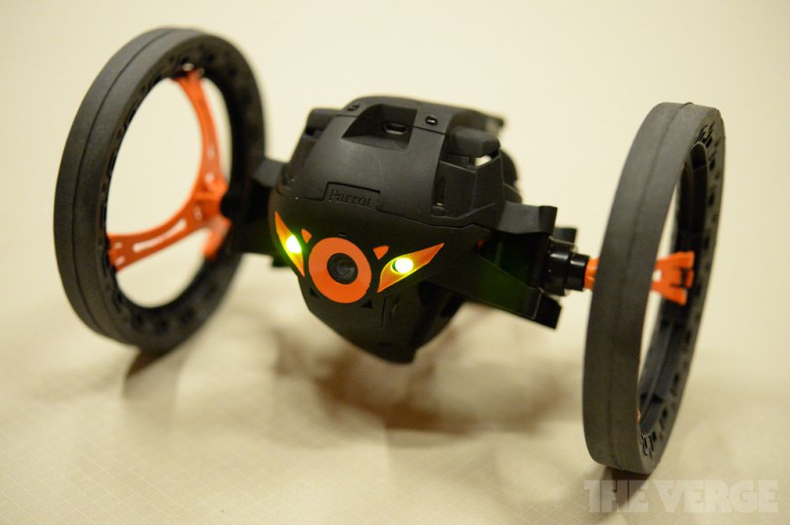 CES 2014: Parrot Unveils 'MiniDrone' and 'Jumping Sumo' iOS Controlled ...