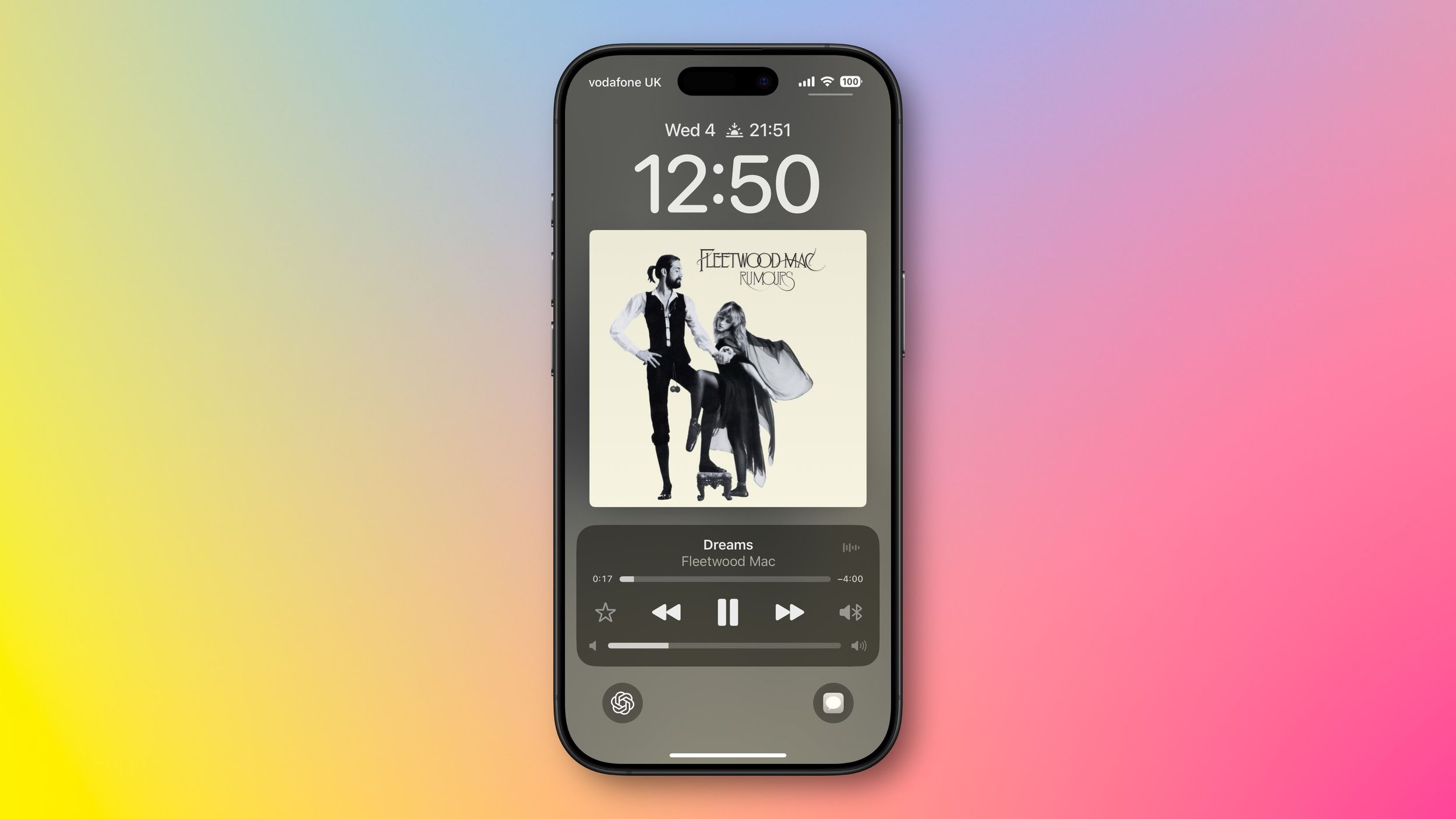 iOS 26 May Bring Full-Screen Animated Lock Screen Album Artwork - MacRumors