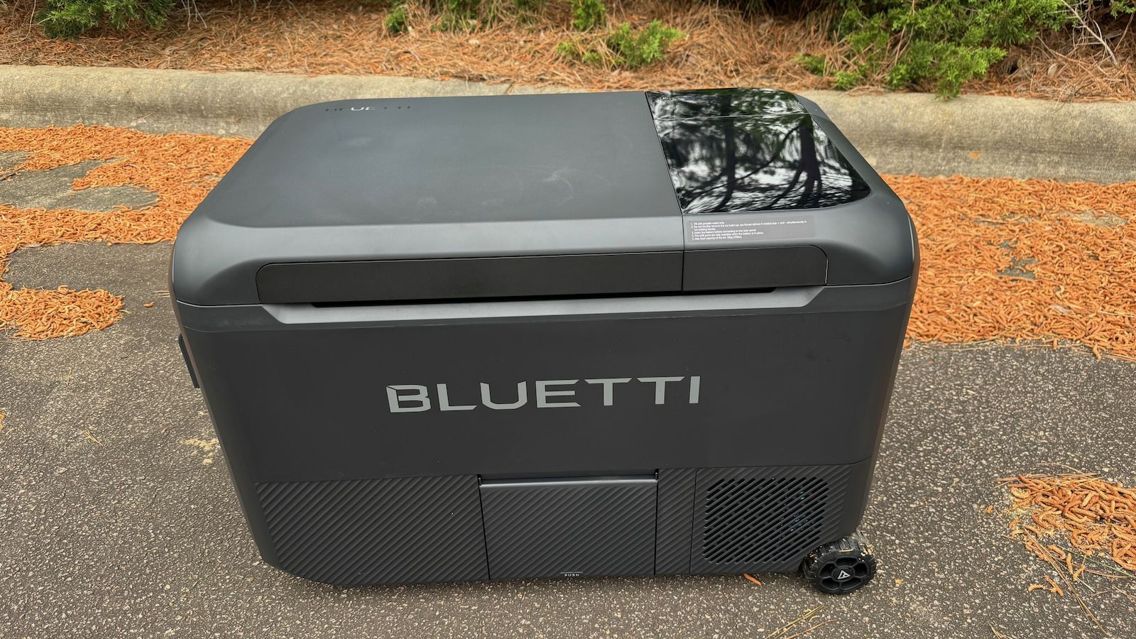 BLUETTI SwapSolar Portable MultiCooler and AC180T Power Station Review ...