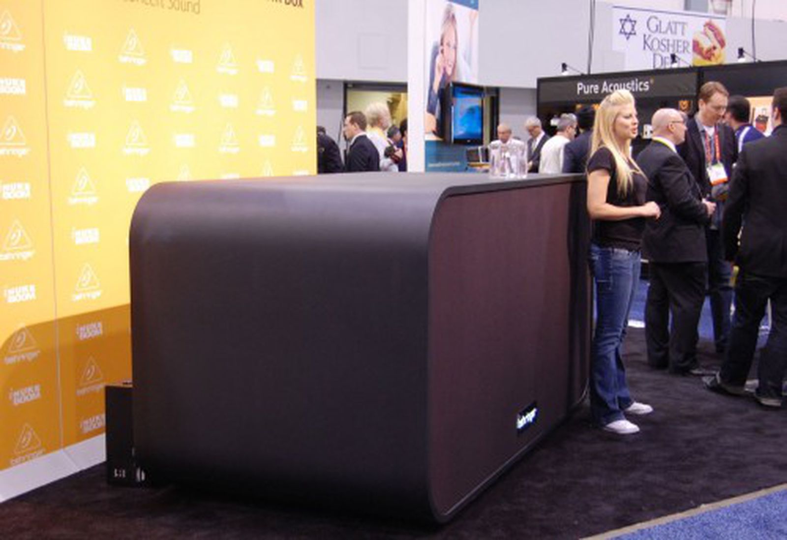 CES 2012: Behringer's $30,000 iNuke Boom Speaker on Display - MacRumors