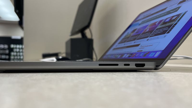 New Images Offer Even Closer Look at New 14-Inch MacBook Pro - MacRumors