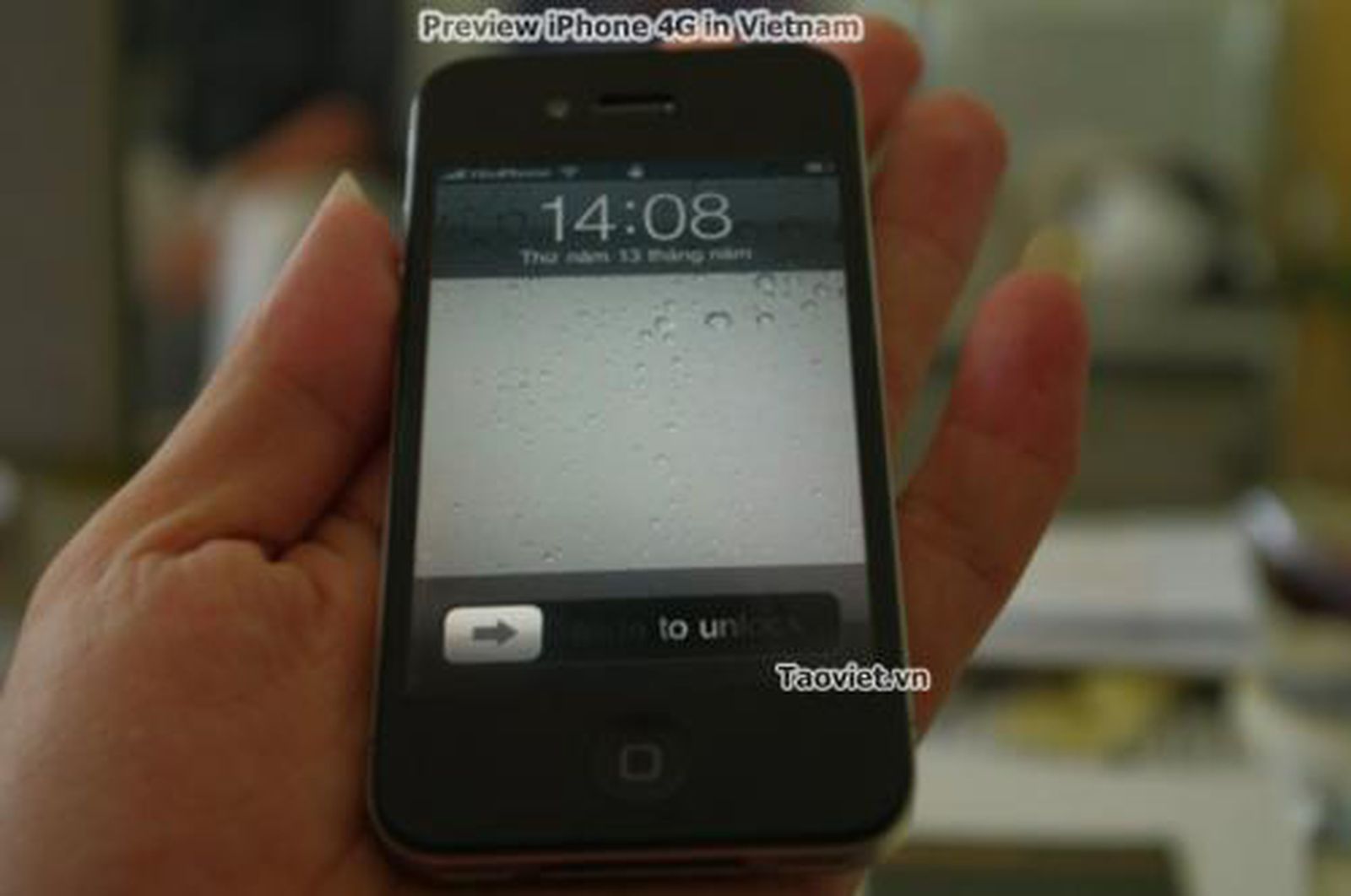 Prototype iPhone Running OS 4? - MacRumors