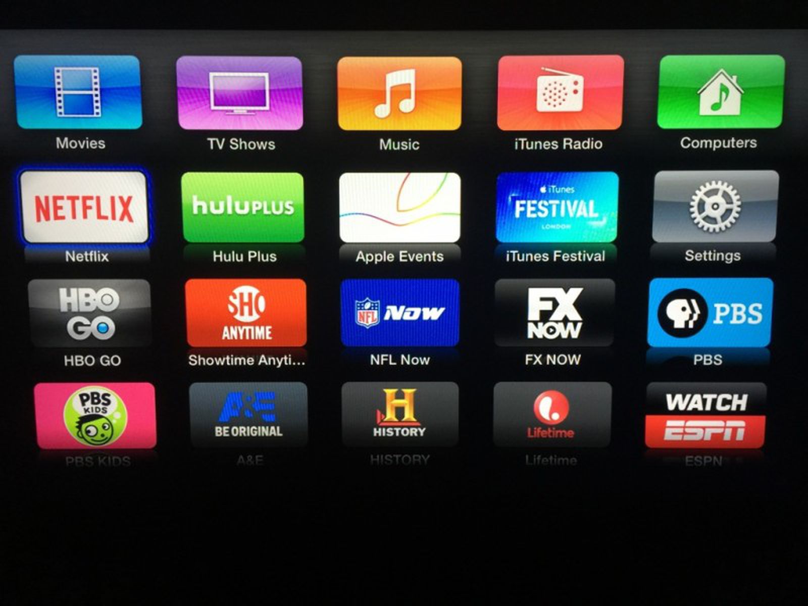 Apple Providing Live Video of Today's iPad and Mac Event on Apple TV ...