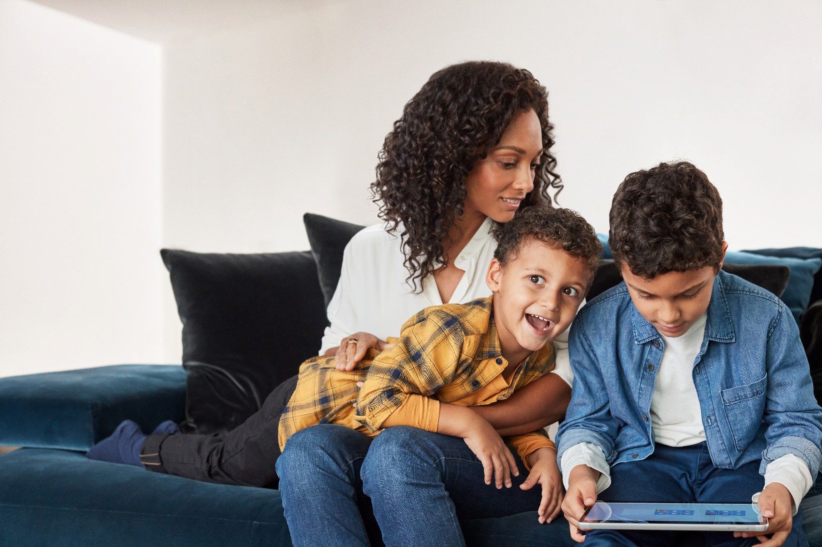 Microsoft Family Safety App Preview Available for iOS Users - MacRumors
