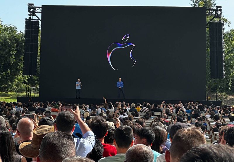 WWDC 2023 Apple Event Live Keynote Coverage: Headset, iOS 17, New Macs, and More - MacRumors