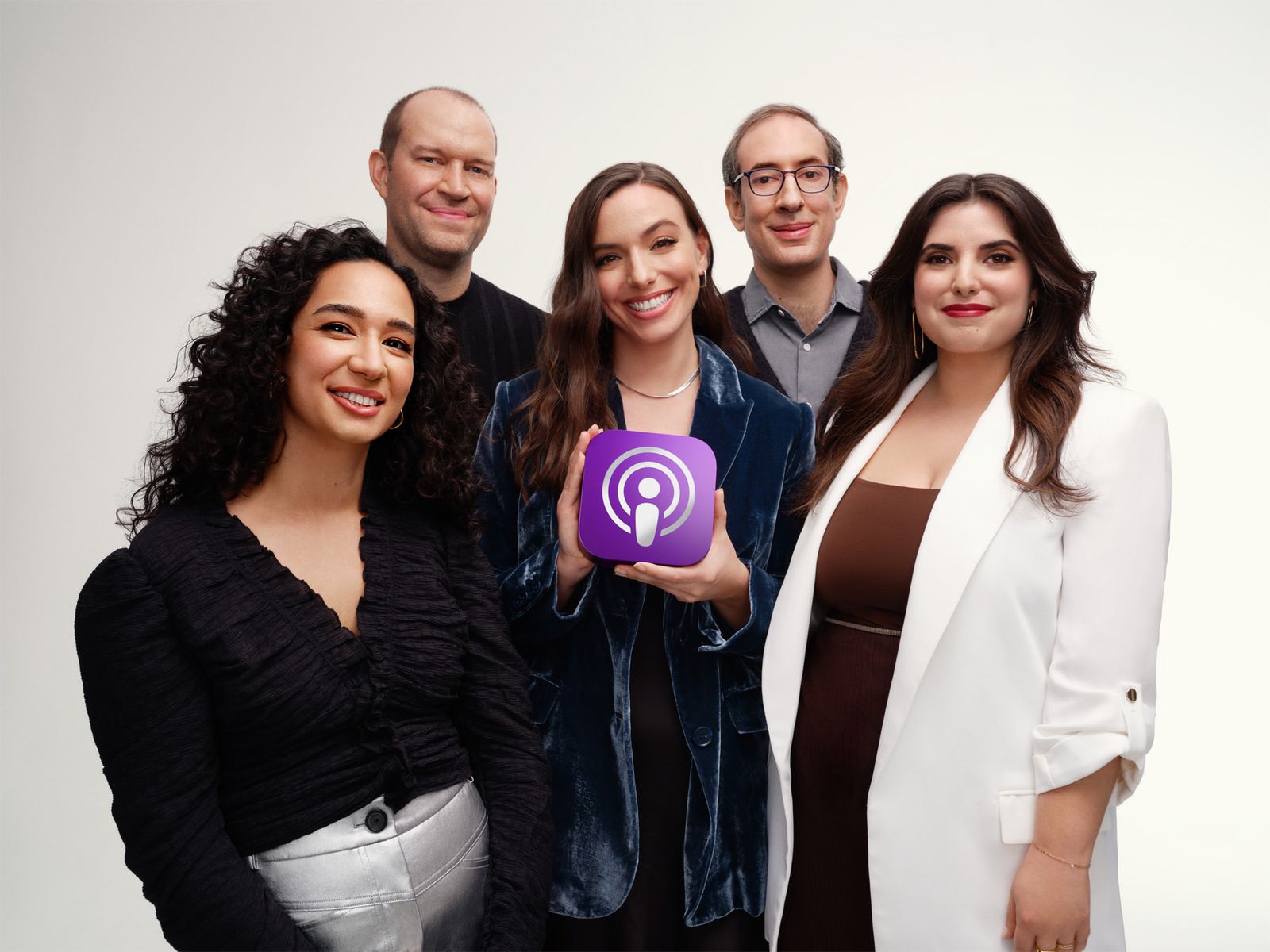 Apple Announces Winner of First-Ever Apple Podcasts Award - MacRumors